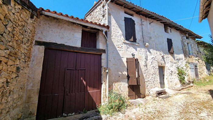 Maison à Saint-Pardoux-la-Rivière, à vendre