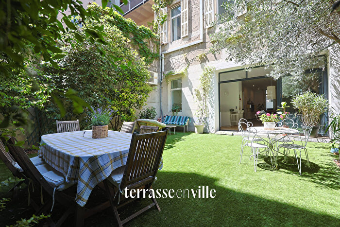 Appartement 5 pièces à Marseille 6ème, Vauban, à vendre