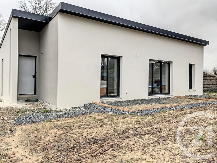 Maison 4 pièces à Sainte-Marie, à louer