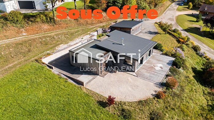 Maison à vendre - Entre-deux-Monts - 4 pièces - 3 chambres