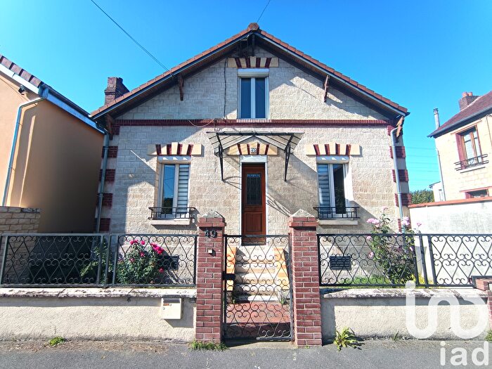 Maison à vendre - Persan - 5 pièces - 3 chambres