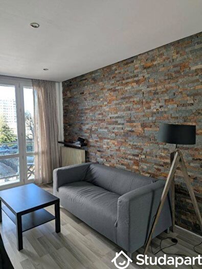 Appartement à louer - Bourgogne-Pasteur, Orléans - 1 pièce - 1 chambre