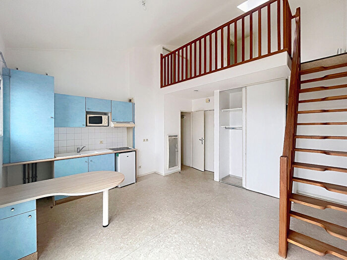 Appartement 2 pièces à vendre à Rochefort, Centre-ville