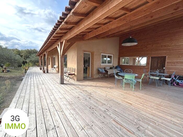 Maison 7 pièces à vendre à Uzès