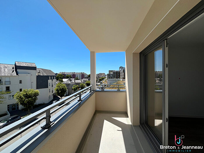 Appartement 3 pièces à Laval, Les Pommeraies, à louer