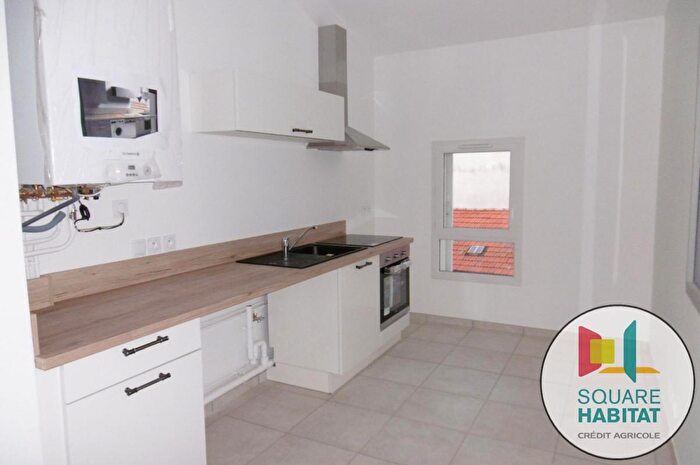 Appartement à louer - Issoire, Faubourg - 2 pièces - 1 chambre