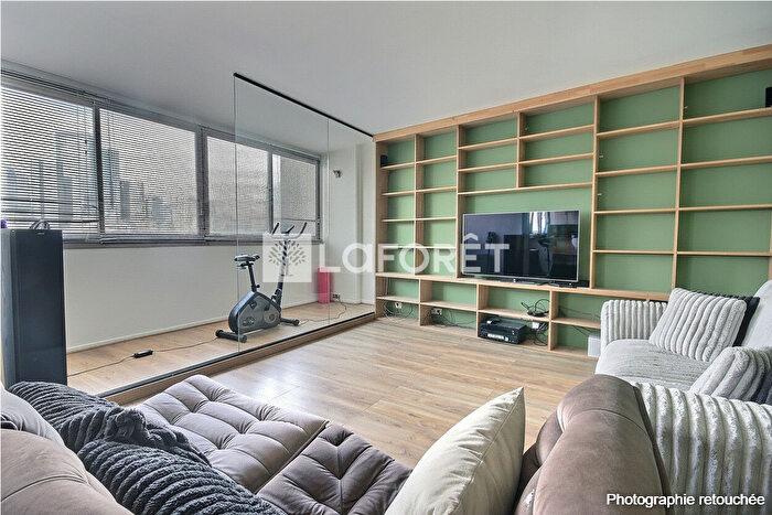 Courbevoie, Hôtel de ville : Appartement 4 pièces à vendre