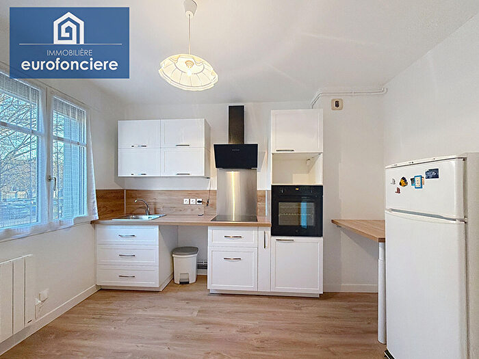 Appartement à louer - Troyes, Cathédrale - 2 pièces - 1 chambre