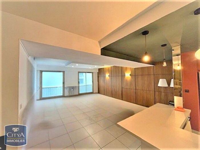 Appartement à vendre - Toulon, Haute-ville - 2 pièces - 1 chambre