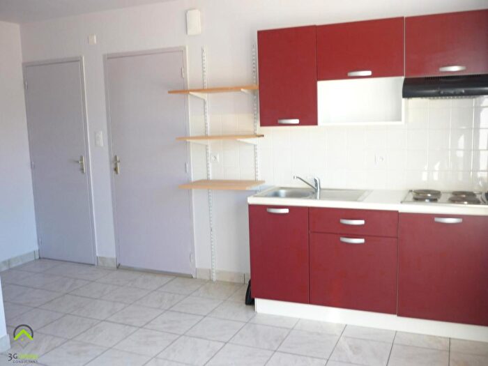 Appartement à louer - Ploudaniel - 2 pièces - 1 chambre