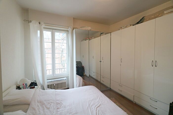 Appartement à vendre - Strasbourg - 5 pièces - 3 chambres