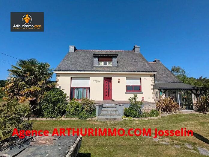 Maison à vendre - Guégon - 8 pièces - 3 chambres