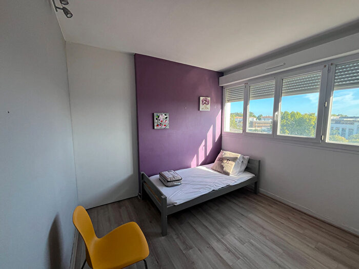 Appartement 4 pièces à louer à Mérignac, Centre-ville