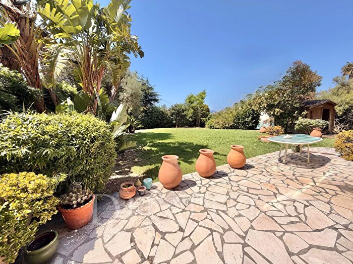 Antibes - Appartement 4 pièces à vendre