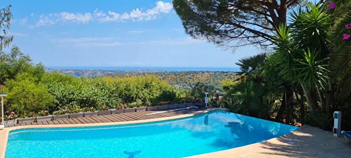 Saint-Jeannet : Maison 5 pièces à vendre