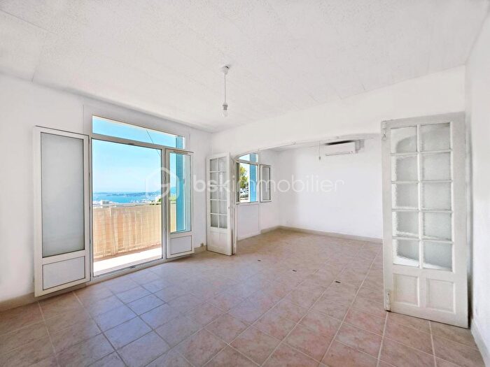 Appartement 3 pièces à Toulon, Sainte-Anne, à vendre
