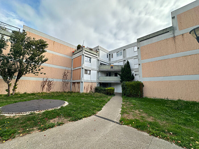 Appartement 4 pièces à vendre à Hérouville-Saint-Clair, Le Val, Le Bois, Lébisey