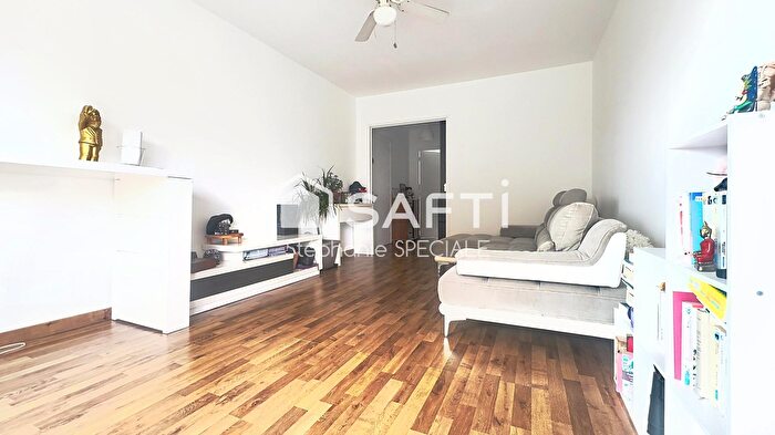 Appartement à vendre - Antibes, Rastines, Super Antibes, Laval, La Fontonne - 3 pièces - 2 chambres