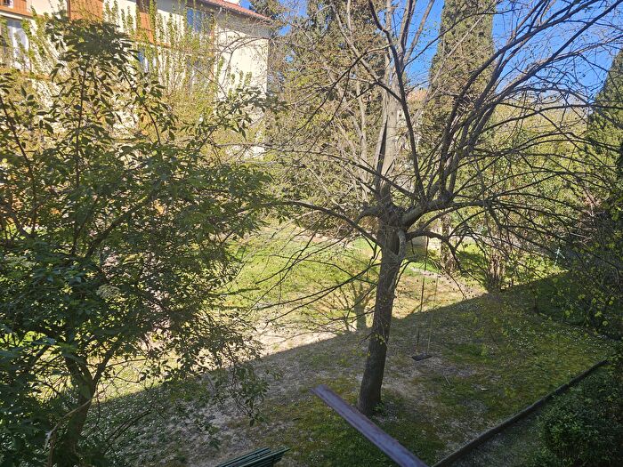 Appartement 4 pièces à Aix-en-Provence, Pont de l'Arc, à vendre