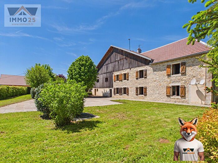 Orchamps-Vennes : Maison 10 pièces à vendre