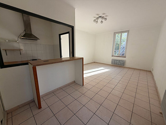 Appartement 2 pièces à Nîmes, Gambetta, à louer