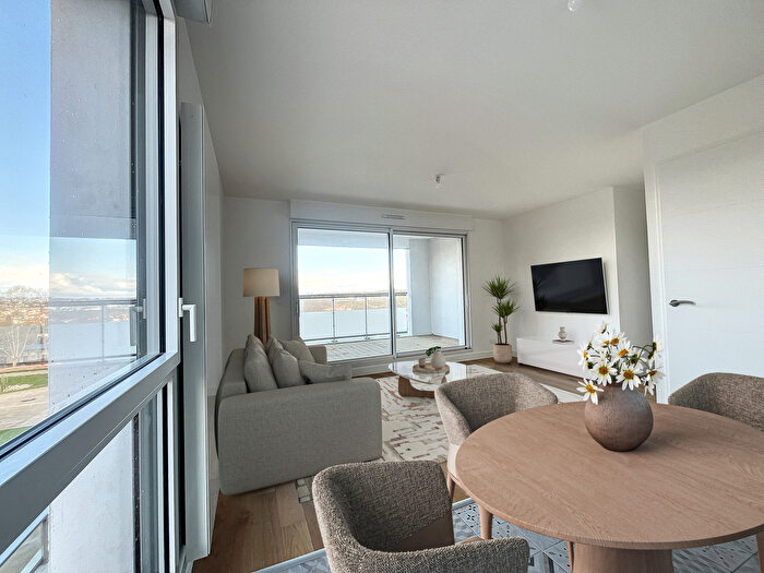 Maisons à vendre et appartements à louer - 1