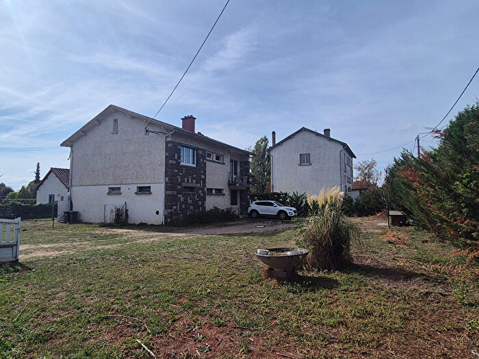 Maison 6 pièces à Lezoux, à vendre