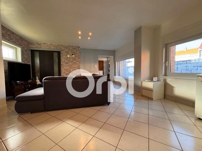 Maison 5 pièces à Guesnain, à vendre