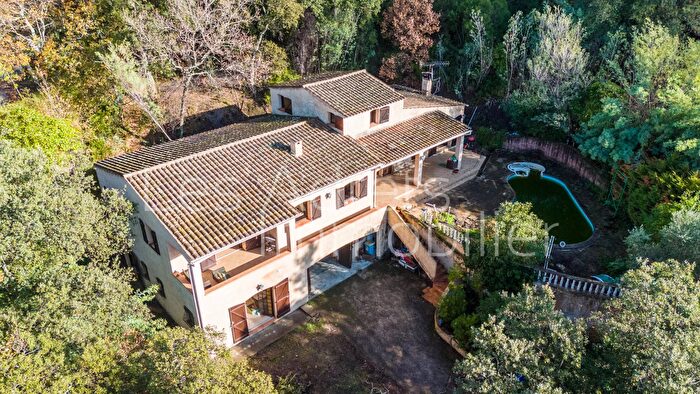 Maison à vendre - Les Adrets-de-lEstérel - 6 pièces - 3 chambres