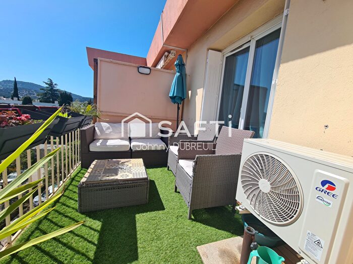Hyères, Pyanet - Appartement 4 pièces à vendre
