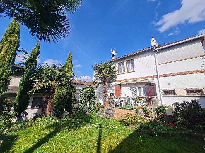 Maison 1 pièce à Stains, L'Avenir, à vendre