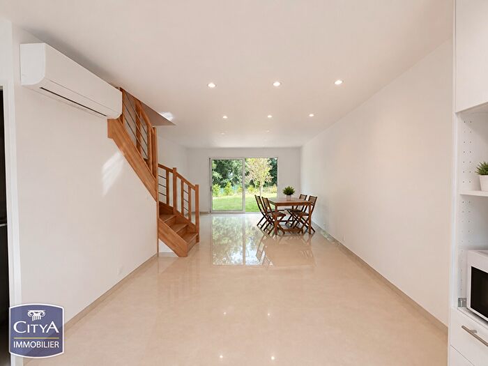 Maison 4 pièces à Mouroux, à vendre