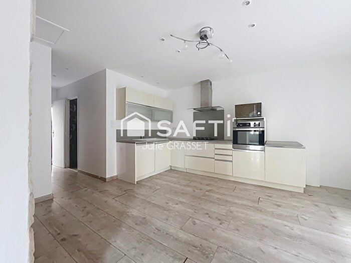 Maison à vendre - Villeneuve-lès-Béziers - 5 pièces - 4 chambres