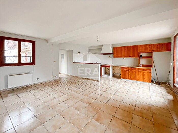 Maison à louer - Chateau Gaillard, Dammarie les Lys - 4 pièces - 2 chambres