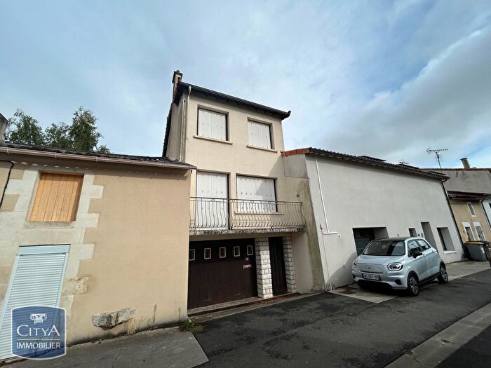 Maison à vendre - Vouneuil-sous-Biard - 3 pièces - 2 chambres