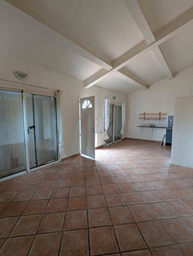 Appartement à louer - Cap Nègre-Cap Sicié, Six-Fours-les-Plages - 3 pièces - 2 chambres