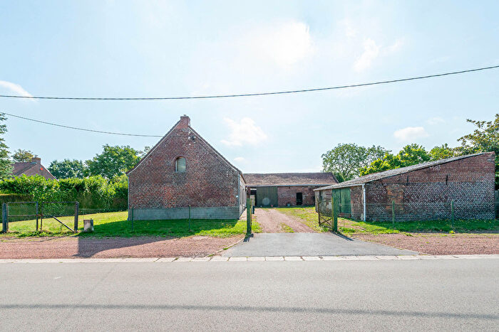 Maison 5 pièces à vendre à Brillon