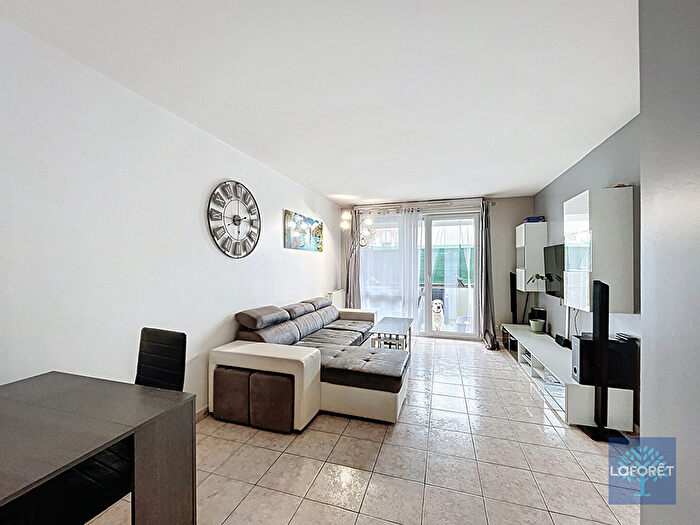 Appartement à vendre - Chilly-Mazarin, Centre-ville - 3 pièces - 2 chambres