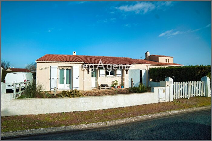 Maisons à vendre et appartements à louer - 1