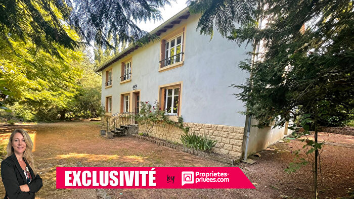 Maison à vendre - Charlieu - 8 pièces - 5 chambres