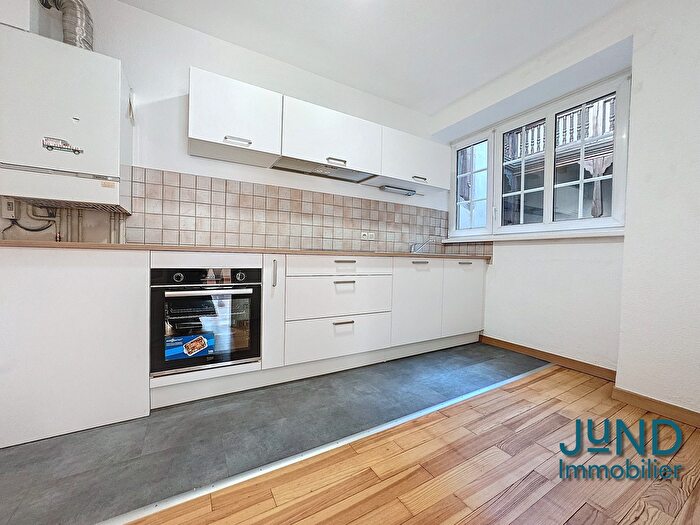 Appartement à louer - Haguenau, Centre-ville - 2 pièces - 1 chambre