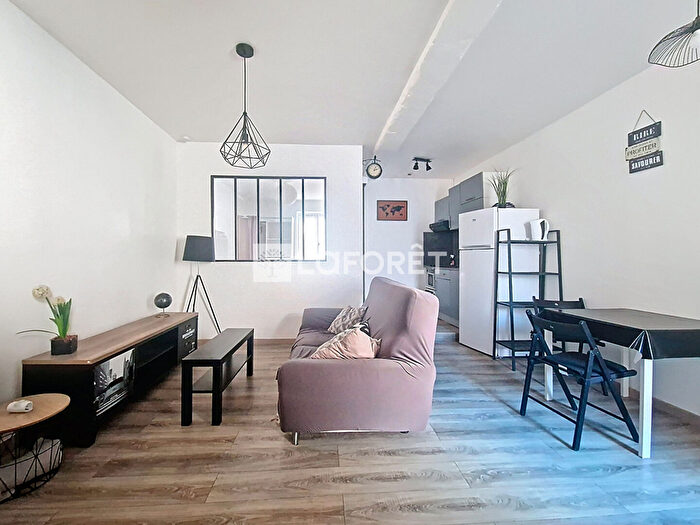 Appartement à louer - Pau, Centre-ville - 2 pièces - 1 chambre