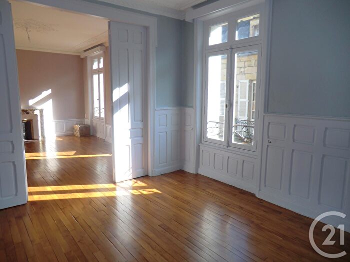 Appartement à vendre - Brive-la-Gaillarde, Centre-ville, Pont Cardinal, Champanatier - 6 pièces - 4 chambres