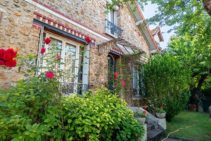 Chennevières-sur-Marne, La Maillarde - Maison 8 pièces à vendre