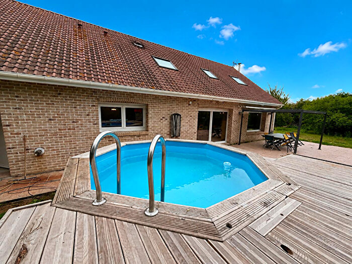 Maison 9 pièces à Coulogne, à vendre