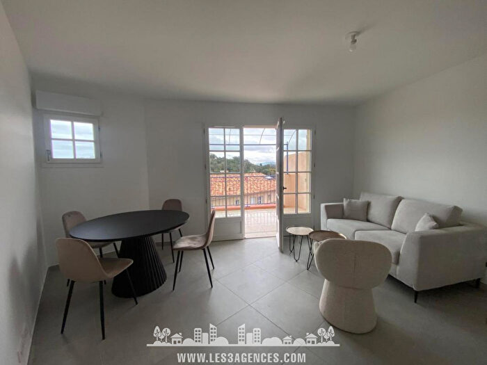 Appartement à louer - Grimaud - 3 pièces - 2 chambres