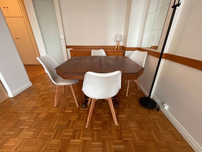 Appartement à louer - Emeriau-Zola, Paris ème arrondissement - 2 pièces - 1 chambre