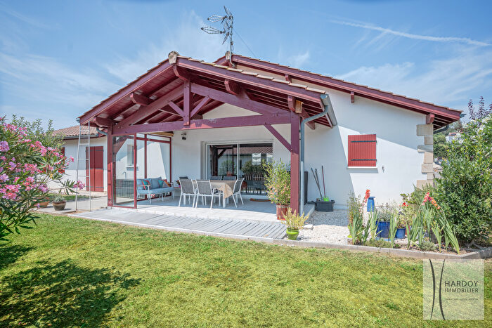 Saint-Pée-sur-Nivelle : Maison 5 pièces à vendre