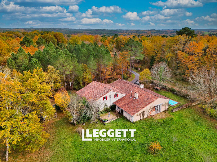 Maison à vendre - Saint-Jean-dAtaux - 7 pièces - 4 chambres