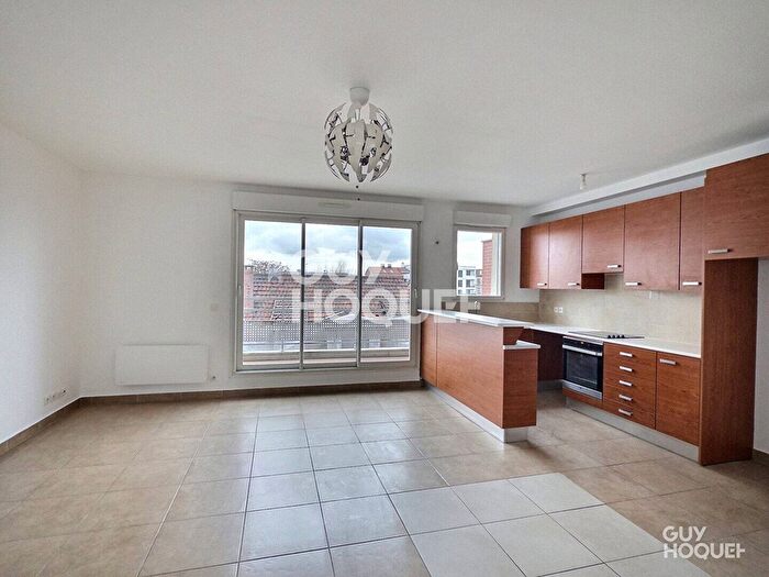 Appartement à louer - Landy, Aubervilliers - 3 pièces - 2 chambres